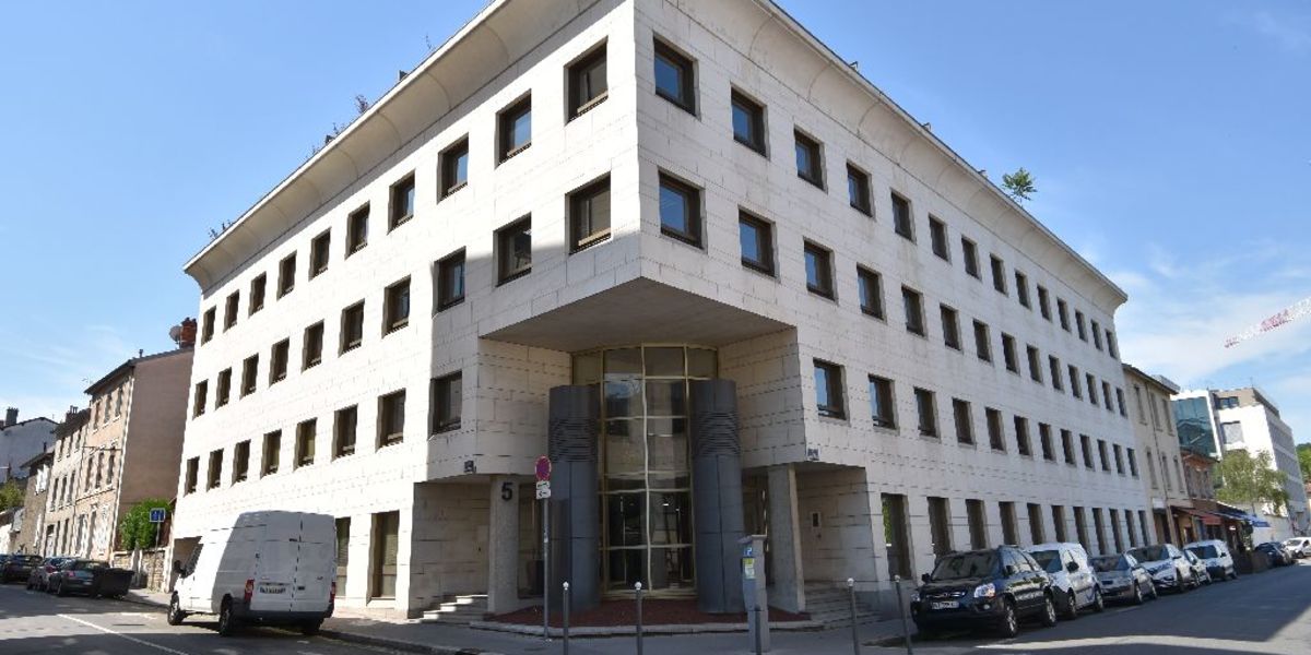 Bureaux À Louer - LE CARRE SAINT PIERRE, 5 RUE GORGE DE LOUP 69009 LYON ...