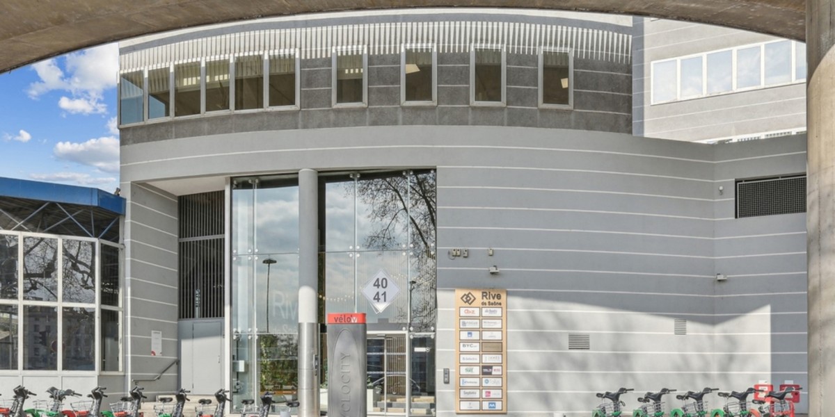 Bureaux À Louer - LE RIVE DE SAONE, 40-41 QUAI FULCHIRON 69005 LYON ...