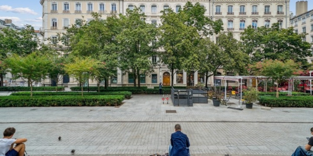 Bureaux À Louer - 2 PLACE DE LA BOURSE 69002 LYON (79597) | JLL France