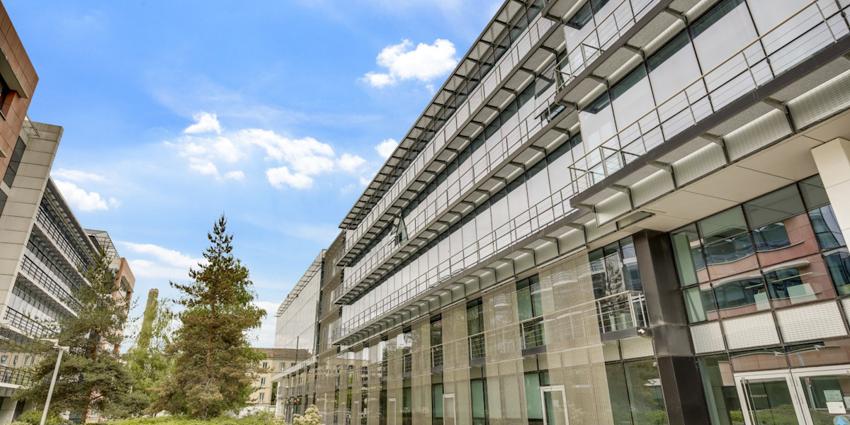 Bureaux À Louer - GREENWALK, 31-47 RUE DE VERDUN 92150 SURESNES (72575 ...