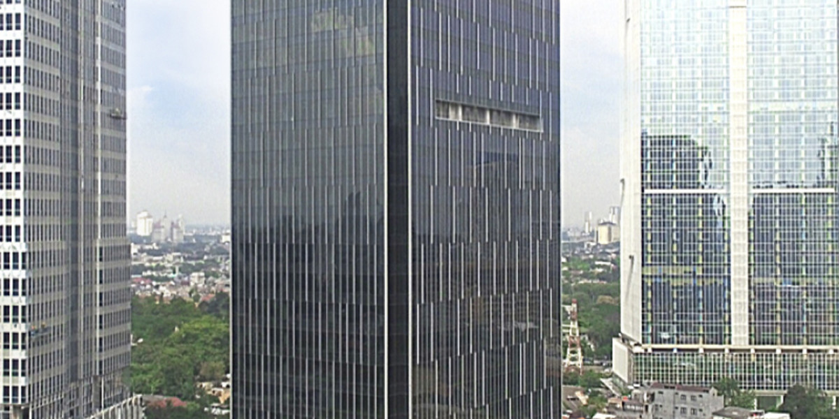 Menara Pertiwi, Jl. DR. Ide Anak Agung Gde Agung Blok 6.2 | JLL Indonesia
