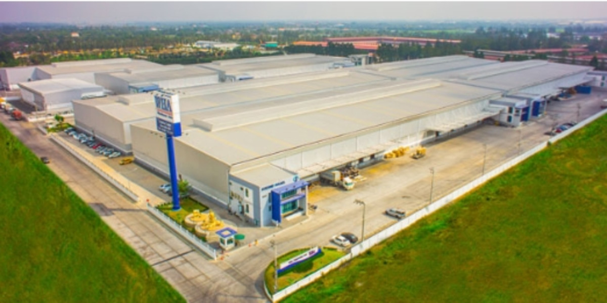 Warehouse at WHA Mega Logistic Center Bangna-Trad Km.19, Debaratana ...