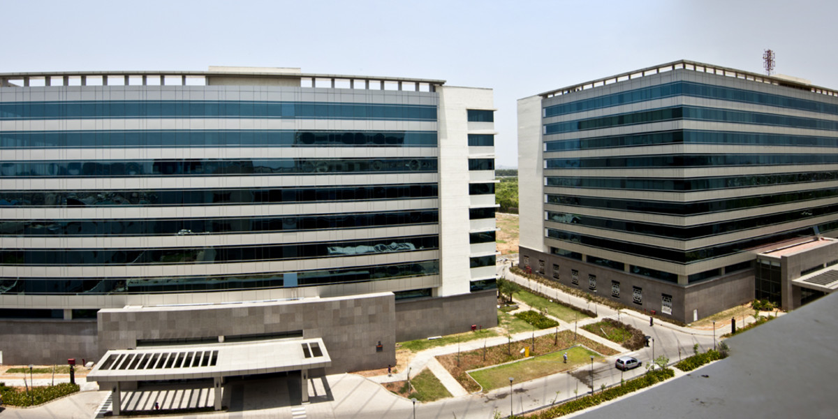 Cowrks (RMZ Millenia Campus 2), MGR Main Road,Kandancavadi | JLL ...