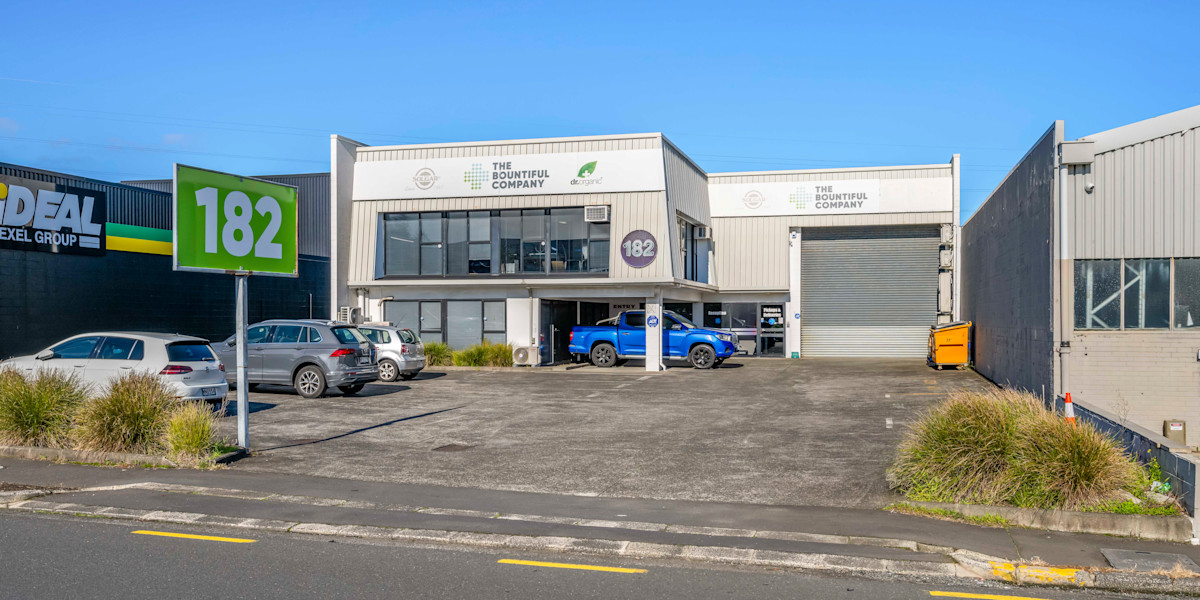 182 Station Road | JLL Properties - NZ