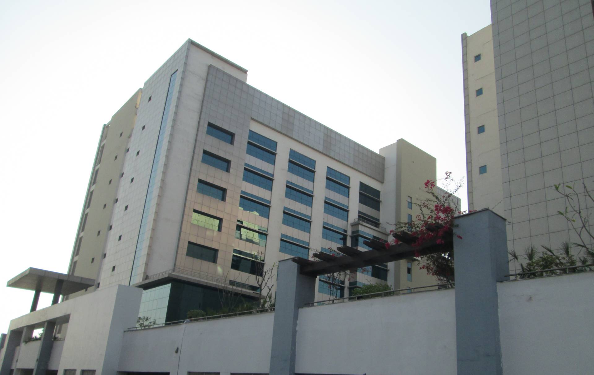 Oxygen Business Park - Phase 1 - Tower C, Plot No 7, Sector 144 | JLL ...