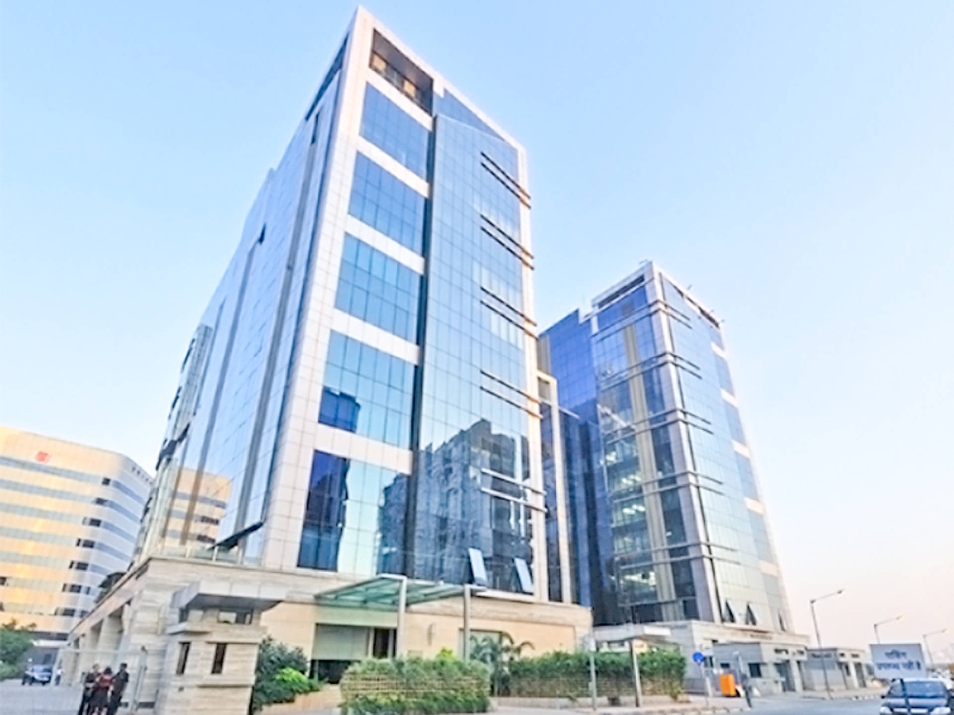 Naman Centre, Plot No C-31, G Block | JLL Properties - IN