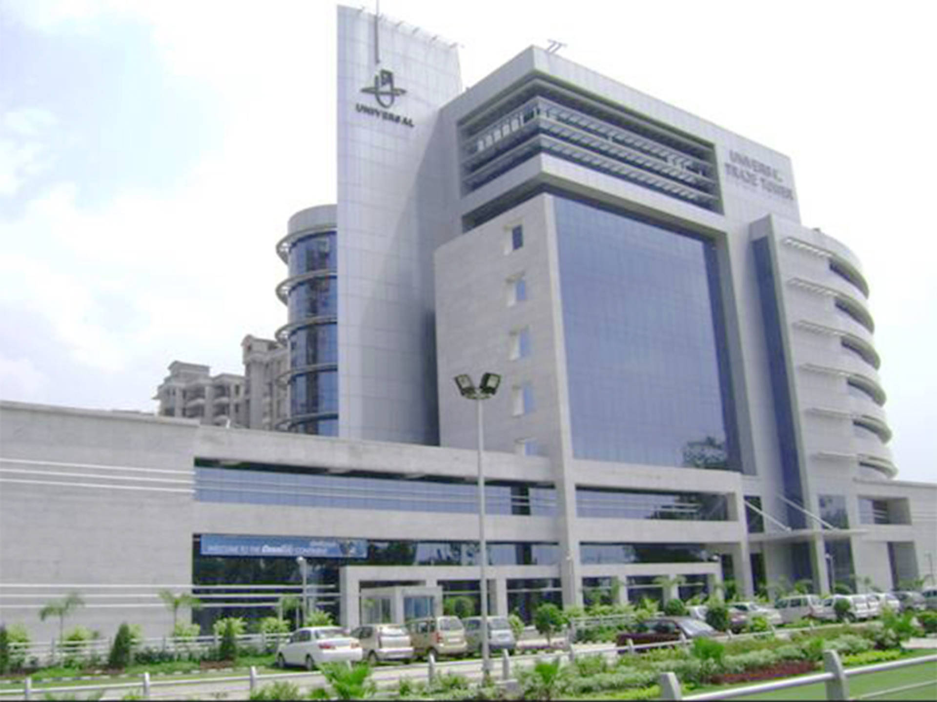 Universal Trade Tower, Block S, Sector 49 | JLL Properties - IN