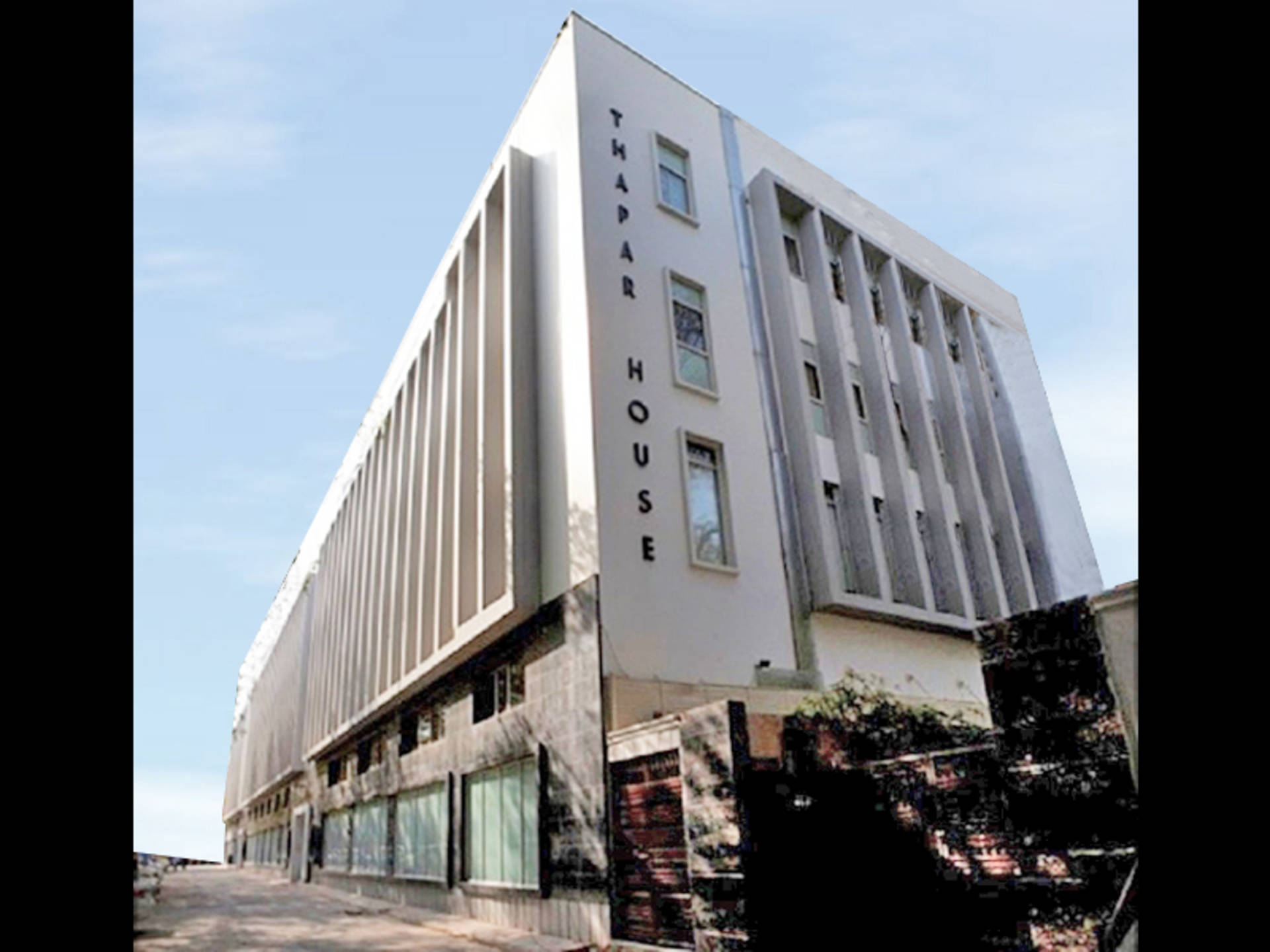 Thaper House, 25, Brabourne Road | JLL Properties - IN