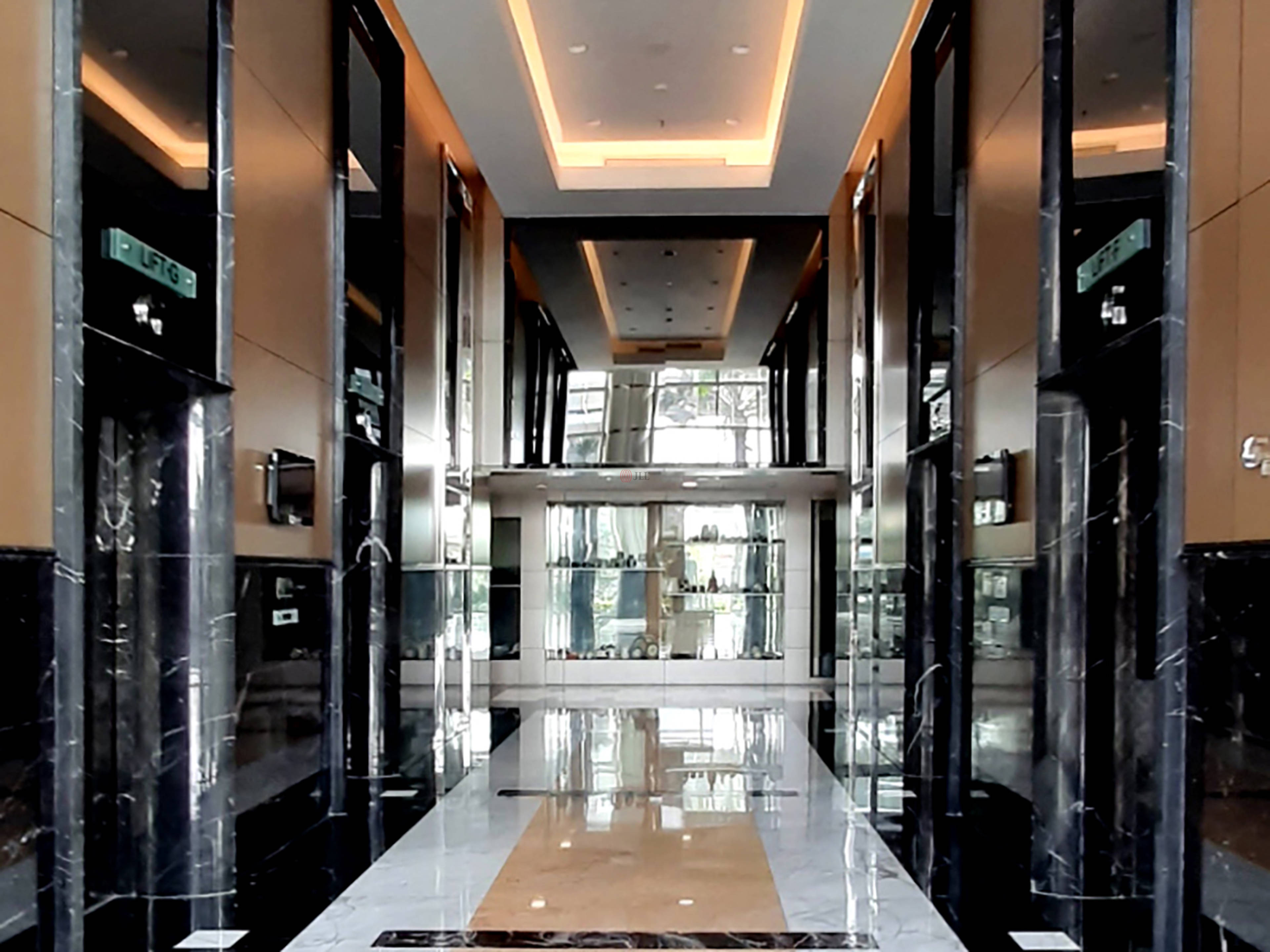 Menara Kadin, Jl. H.R. Rasuna Said Blok X-5 Kav. 2-3 | JLL Indonesia