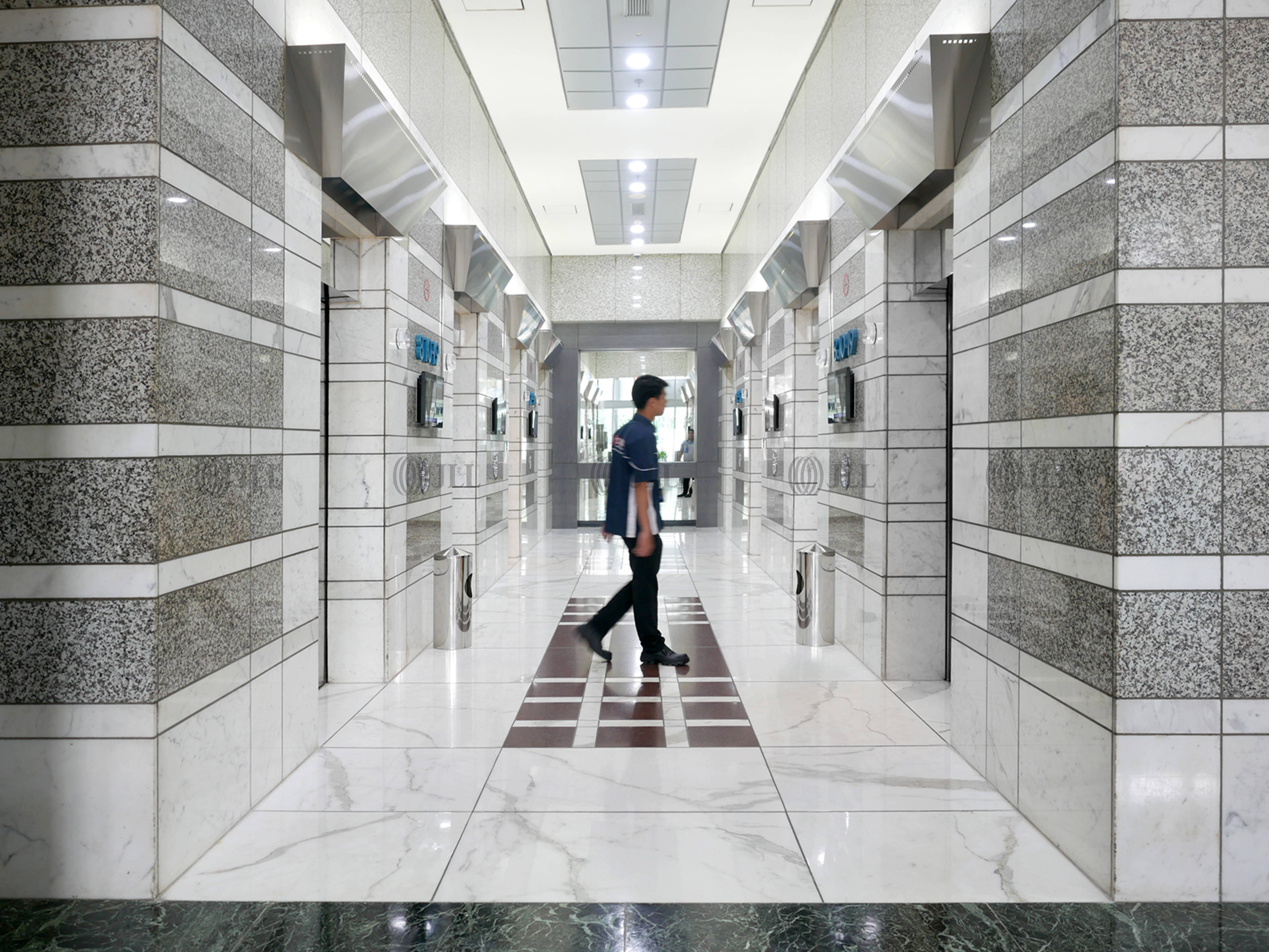 Menara Mandiri 2, Jl. Jend. Sudirman Kav. 54-55 | JLL Indonesia