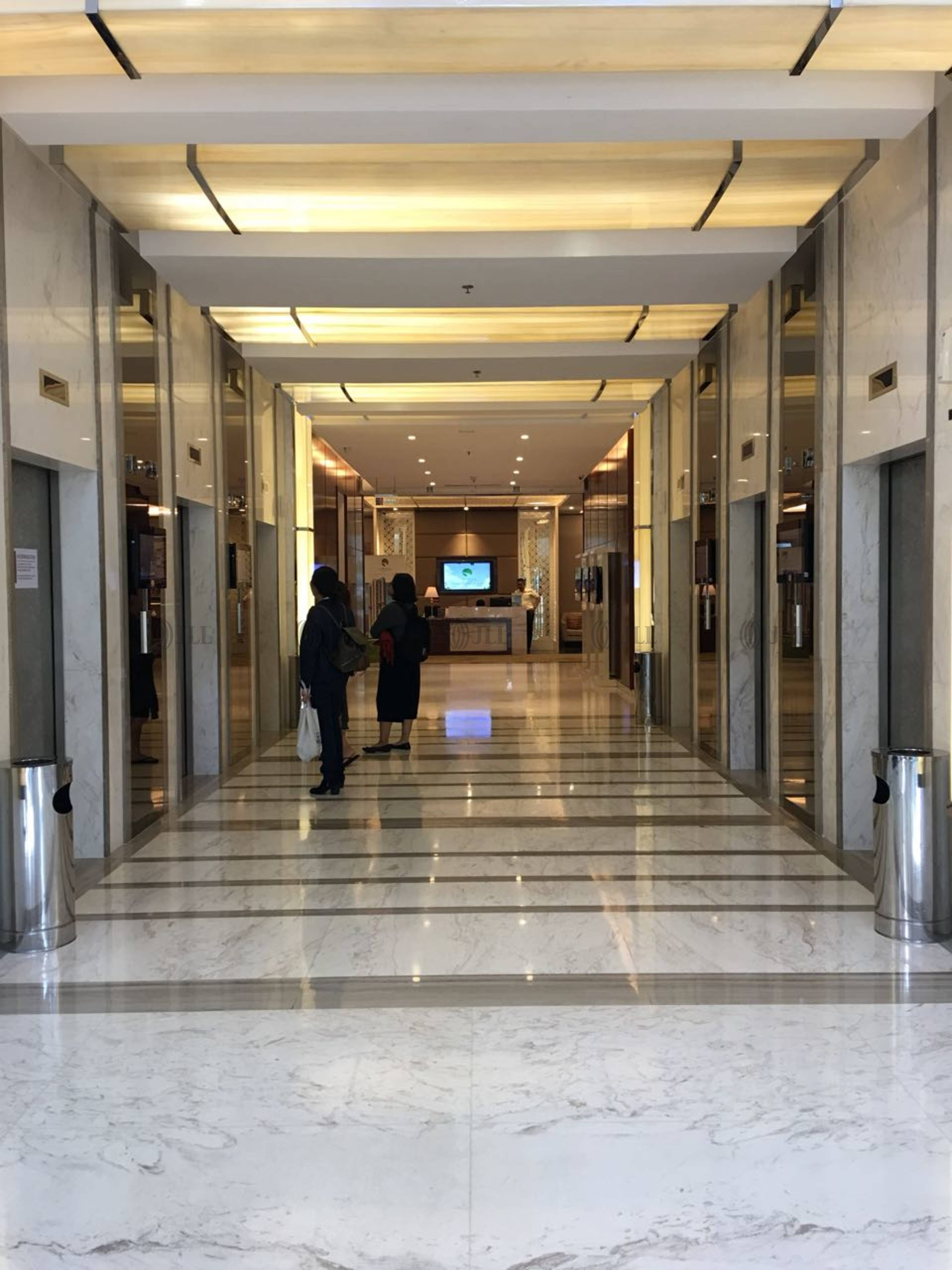 Mayapada Tower II, Jl. Jend. Sudirman Kav. 27 | JLL Indonesia