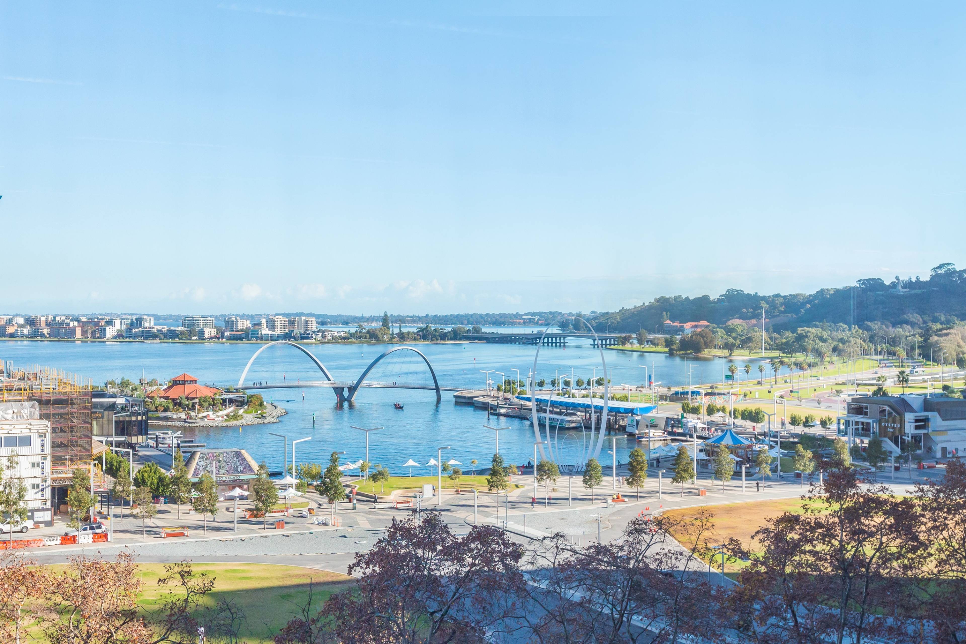 Exchange Tower, 2 The Esplanade | JLL Properties - AU