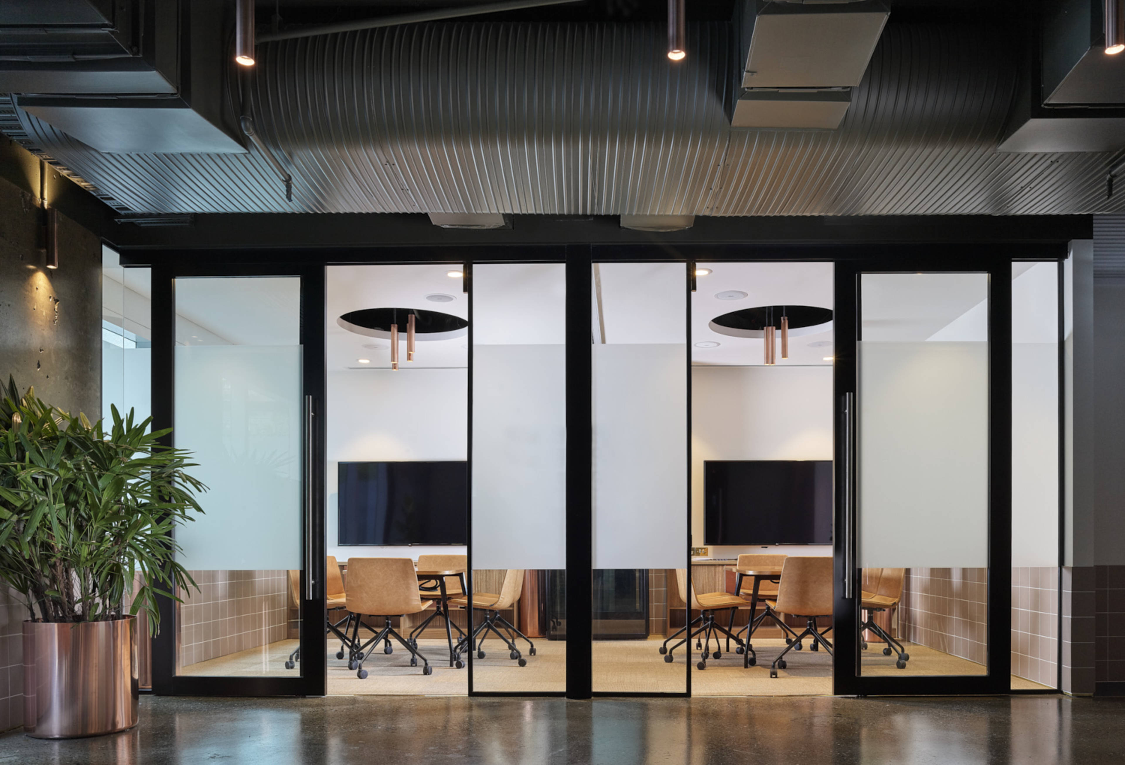 Central Plaza, 345 Queen Street | JLL Properties - AU