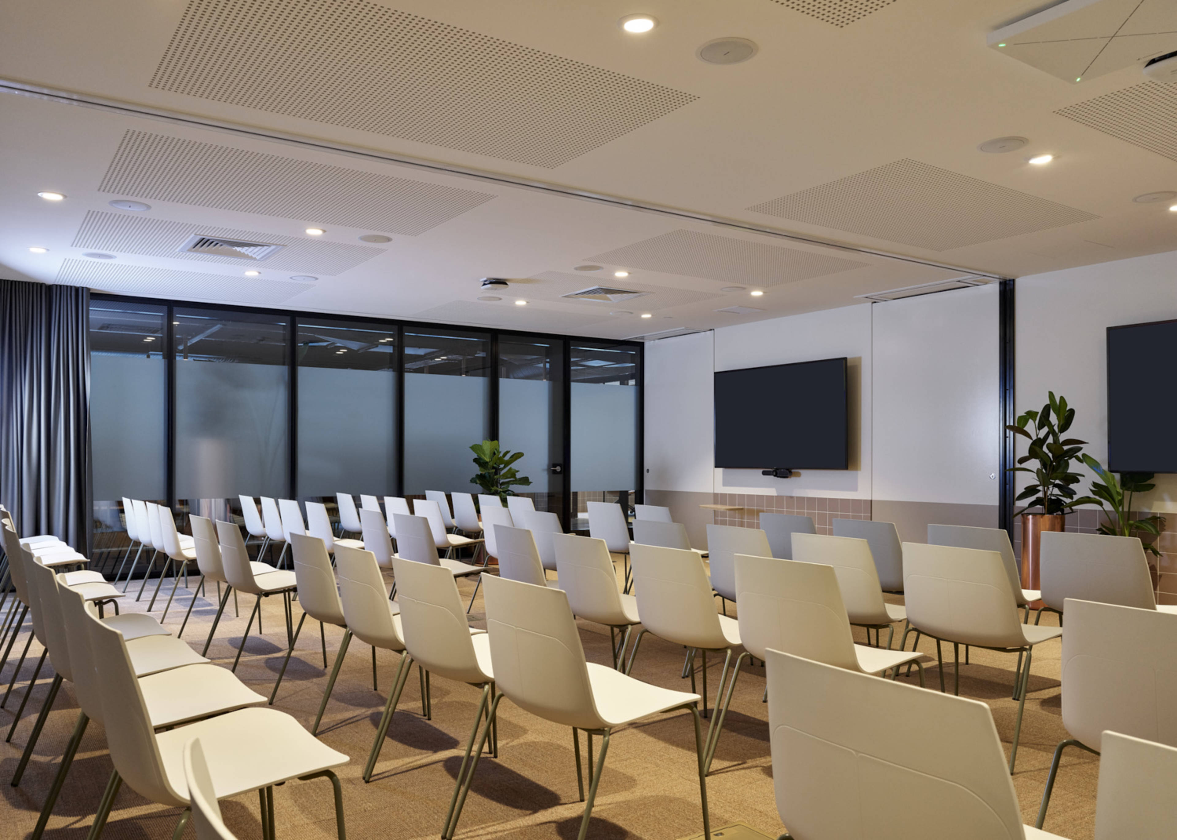 Central Plaza, 345 Queen Street | JLL Properties - AU