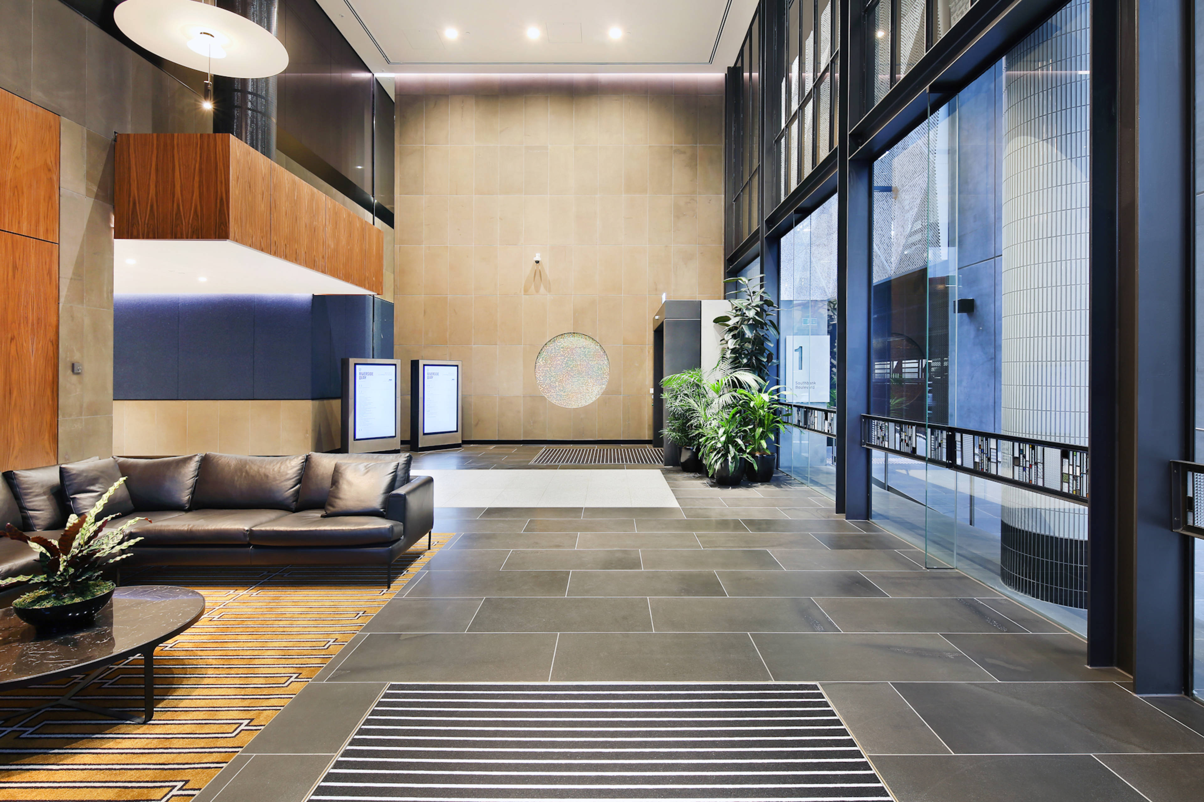 Riverside Quay, 1 Southbank Boulevard | JLL Properties - AU