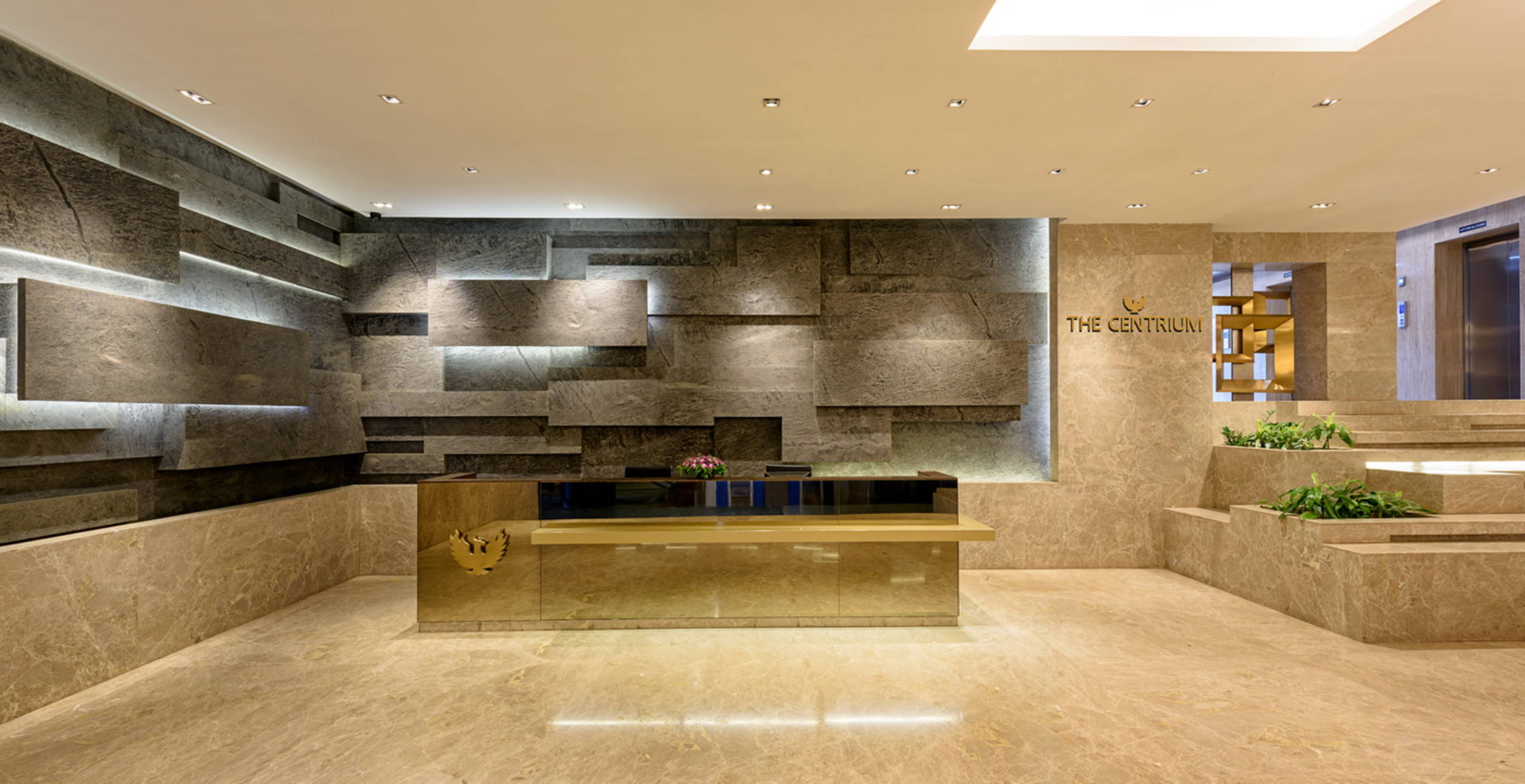 Phoenix Market City - The Centrium, Kurla(W) | JLL Properties - IN