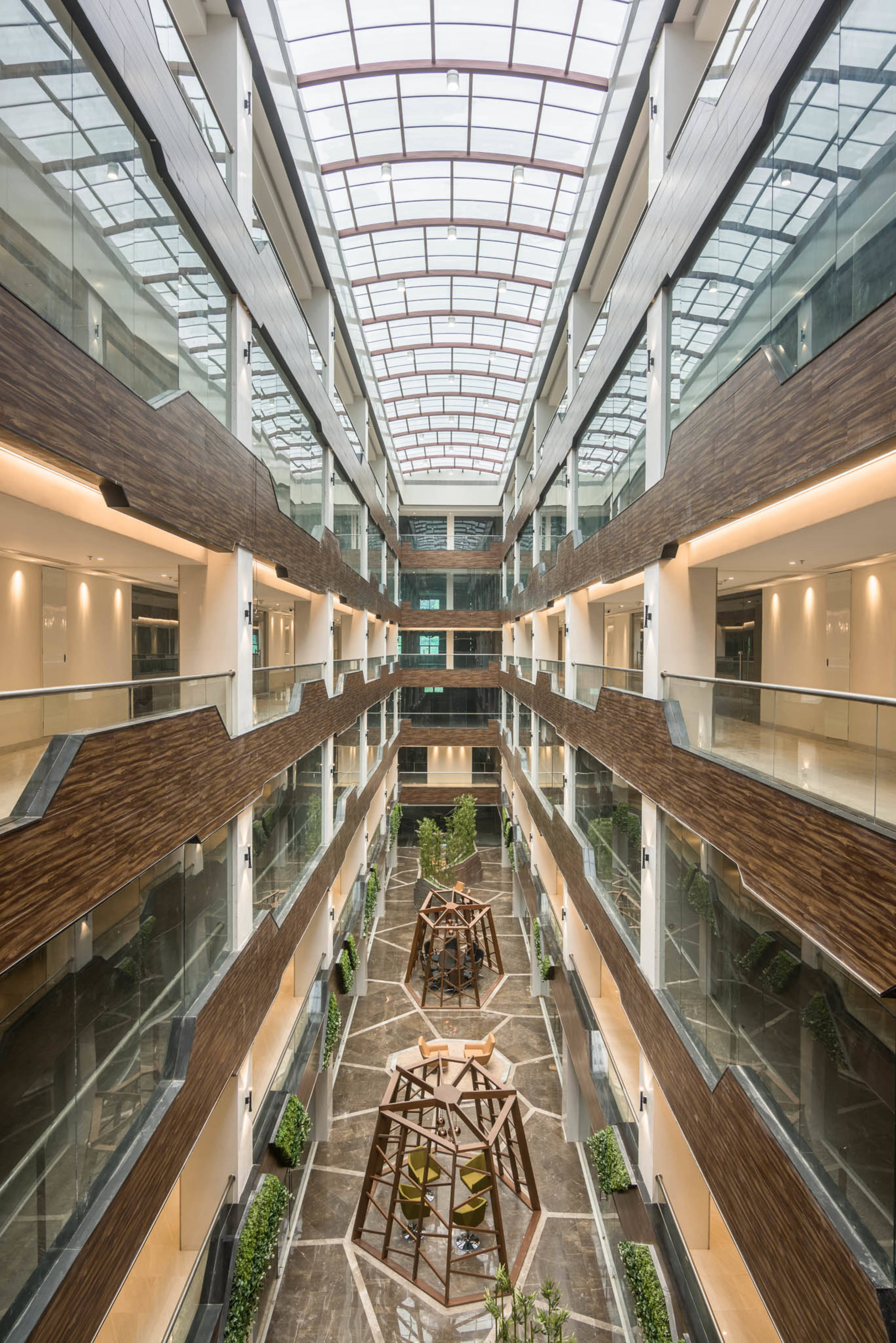 Art Guild House, Lal Bahadur Shastri Marg, Kurla West, Mumbai | JLL ...