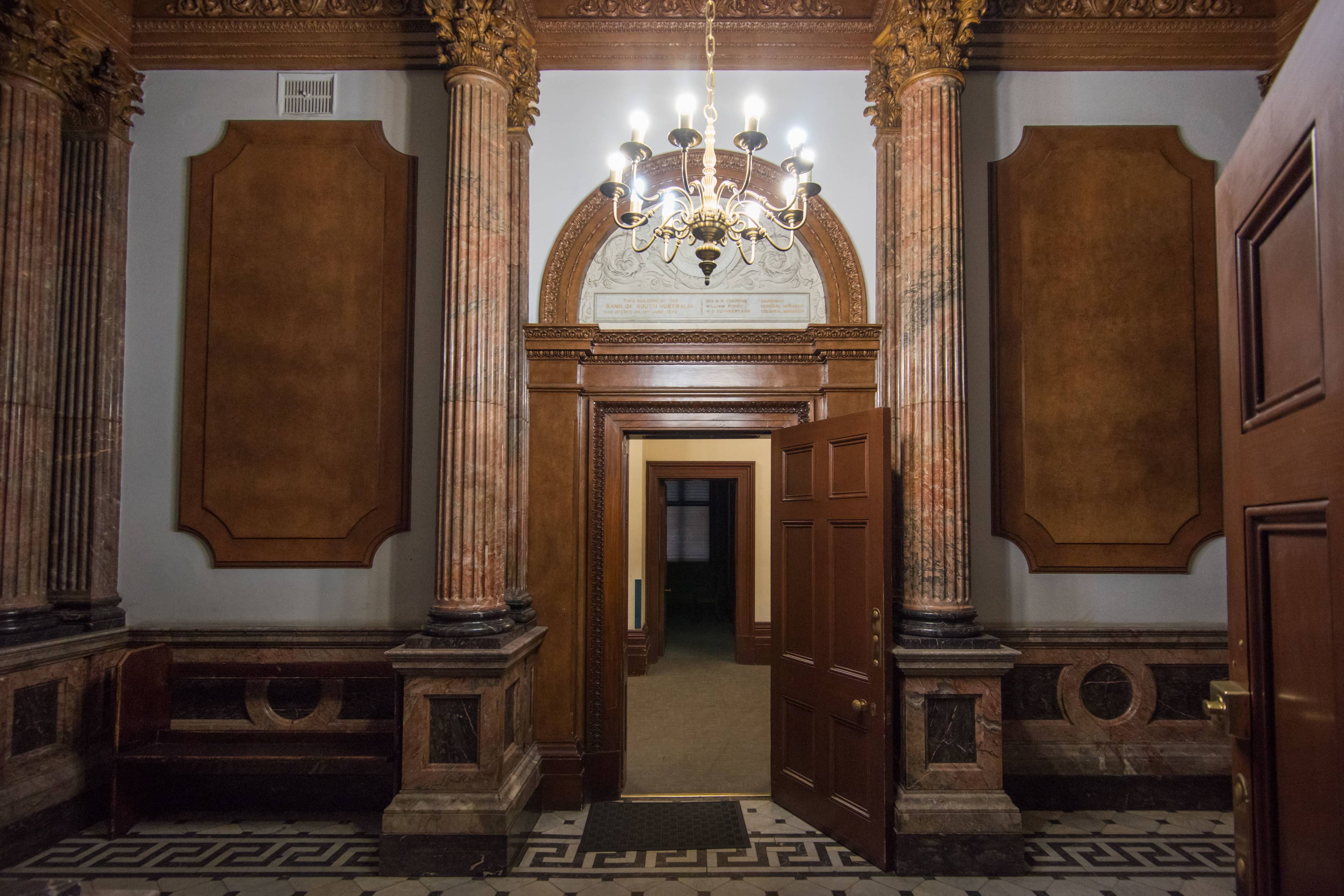 Edmund Wright House, 59 King William Street | JLL Properties - AU