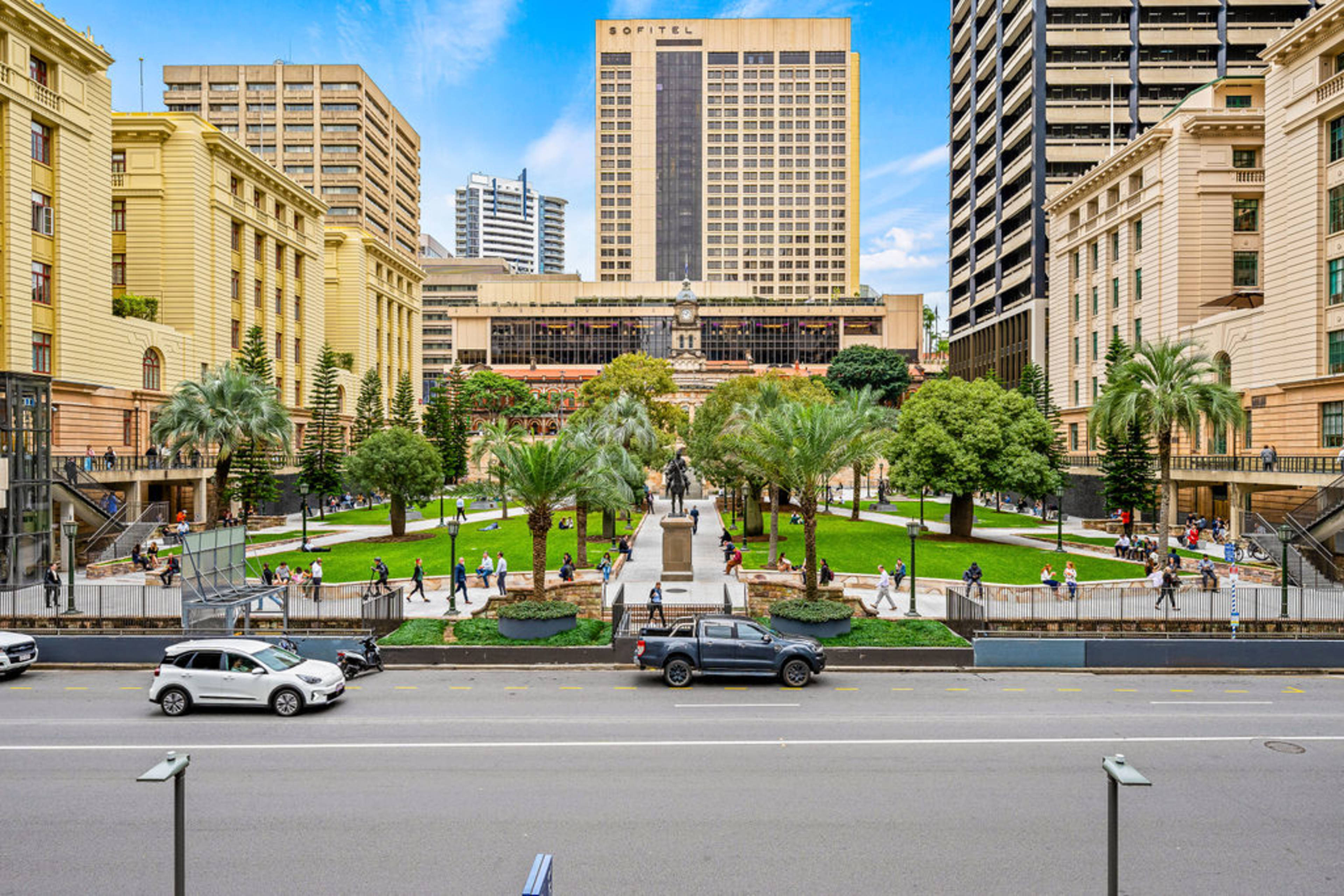247 Adelaide Street | JLL Properties - AU