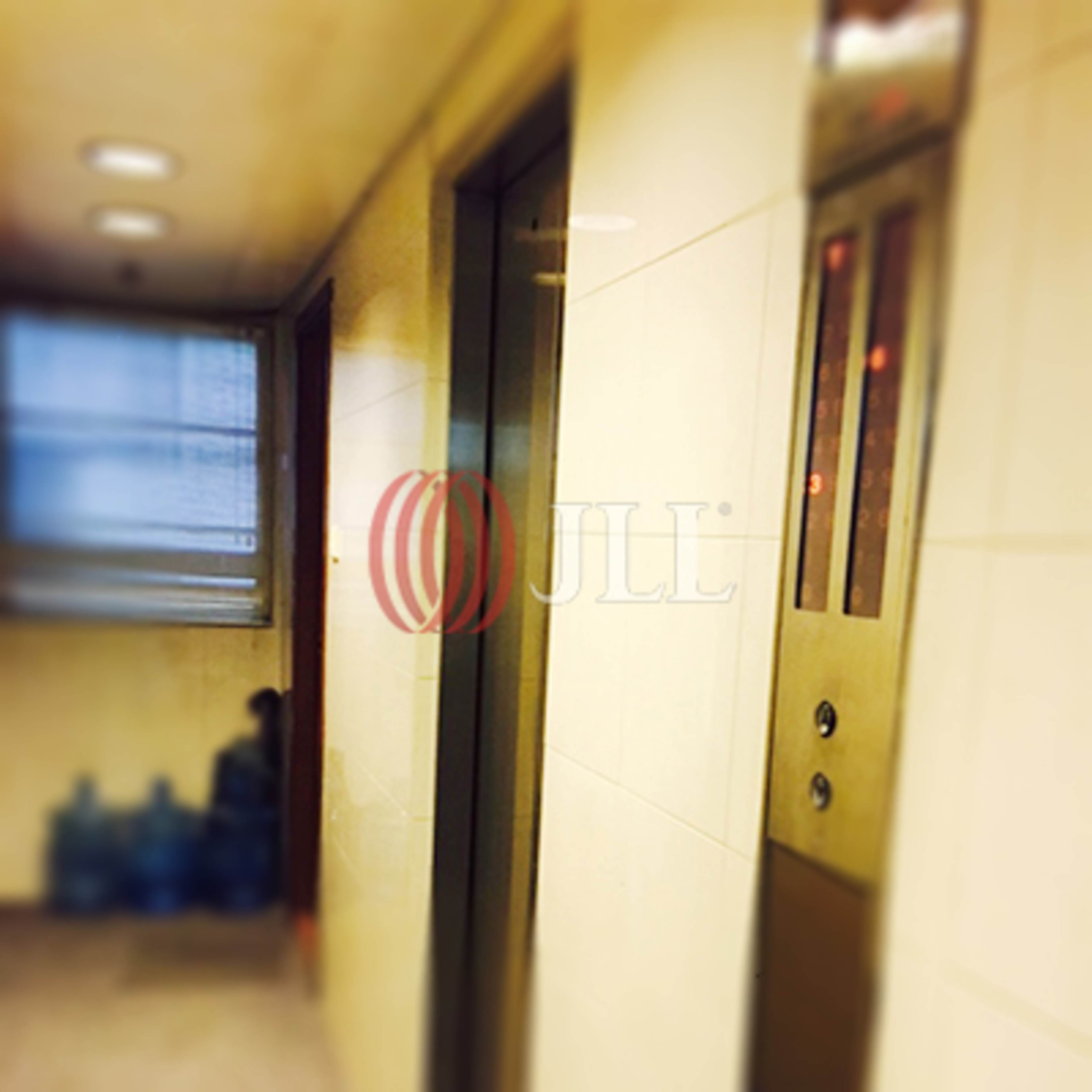 Aie Building, 33 Connaught Road Central | Office/Commercial for Rent in Hong Kong | JLL Hong Kong