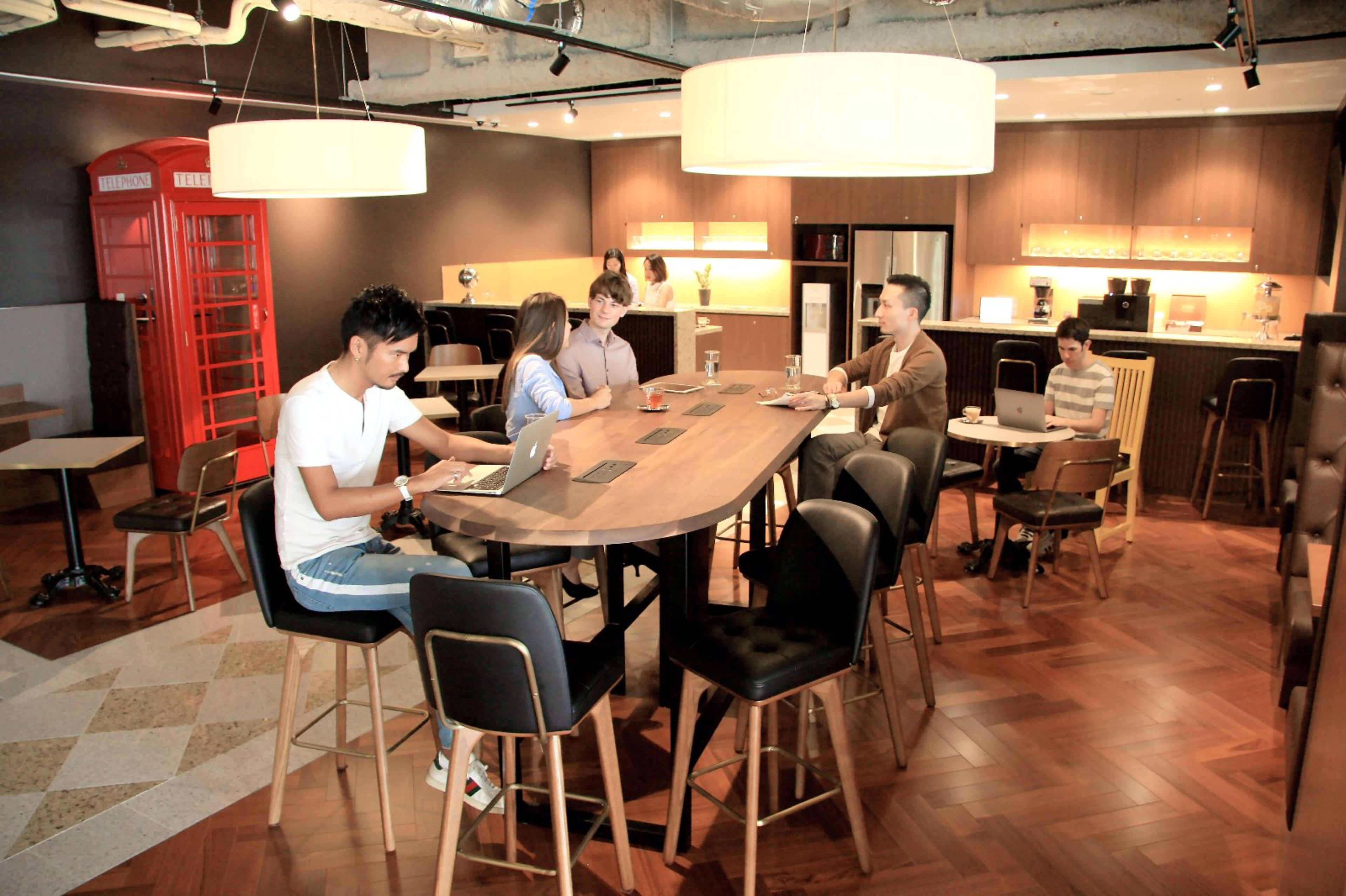 Servcorp - One Peking Road, Level 12, One Peking, 1 Peking Road, Tsim ...