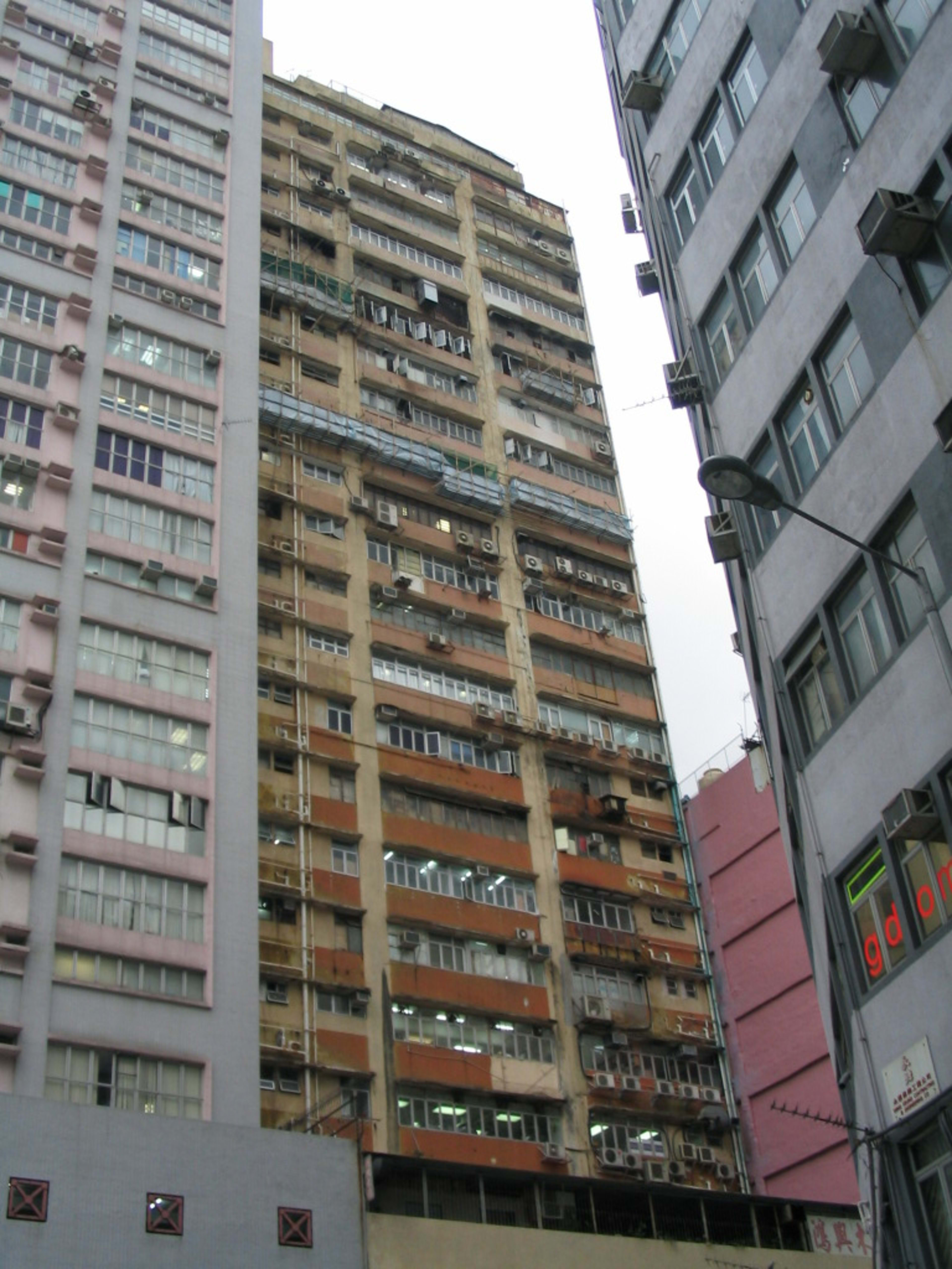 Tak King Industrial Building, 27 Lee Chung Street | industrial for Rent ...