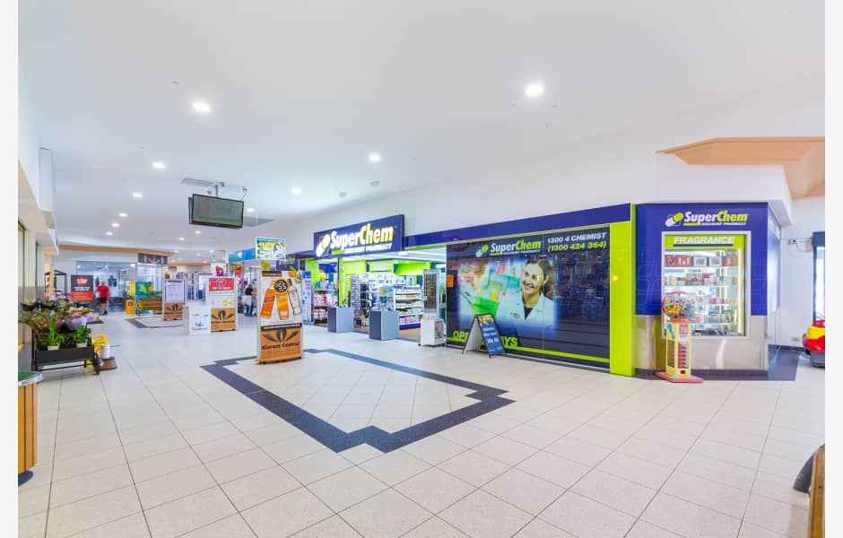Kinross Central Shopping Centre | 1 Selkirk Drive, | Kinross properties ...