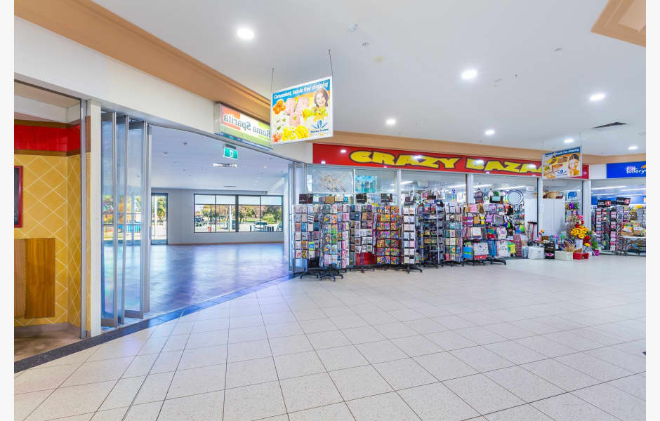 Kinross Central Shopping Centre | 1 Selkirk Drive, | Kinross properties ...