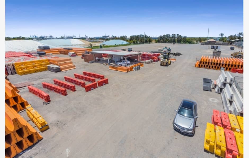 99 Main Beach Road | 99 Main Beach Road, | Pinkenba properties | JLL ...