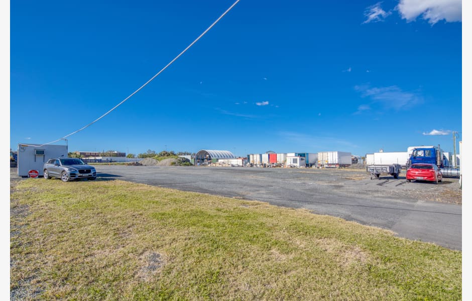 167 Main Beach Road | 167 Main Beach Road, | Pinkenba properties | JLL ...