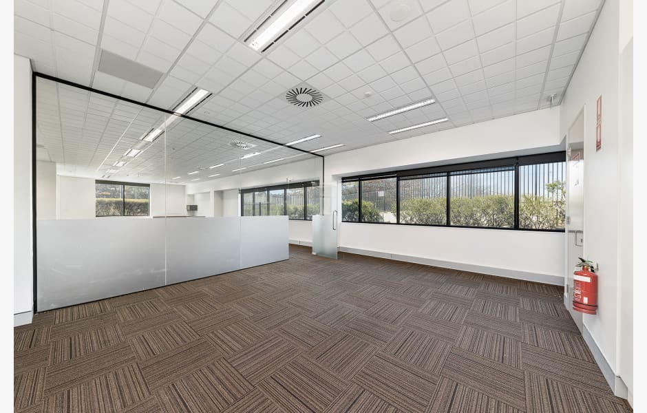 Capital Centre | 2 - 6 Shea Street, | Phillip properties | JLL Property ...