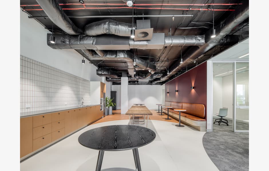 15 Green Square Close | 15 Green Square Close, | Fortitude Valley ...