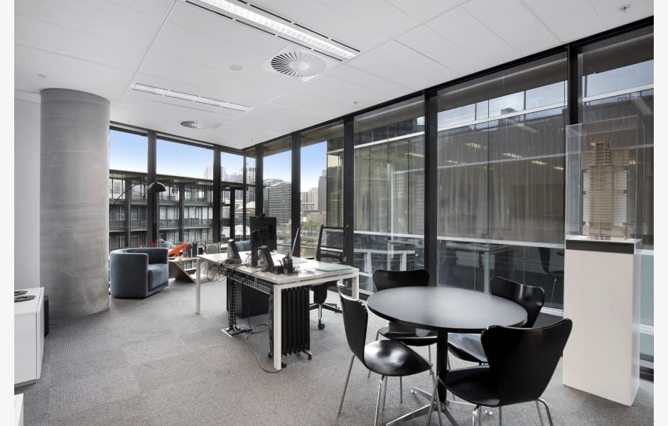 2 Riverside Quay | 2 Riverside Quay, | Southbank properties | JLL ...