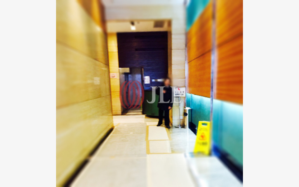 First Commercial Building | 33 Leighton Road, | Hong Kong Office ...