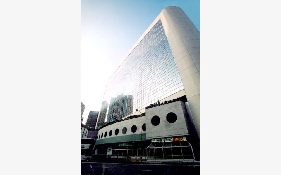 Mita Centre | 552-566 Castle Peak Road, | Hong Kong Industrial properties | JLL Property Hong Kong