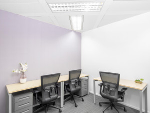 Regus - The Center | 66/F, The Center, 99 Queens Road, Central, Hong ...