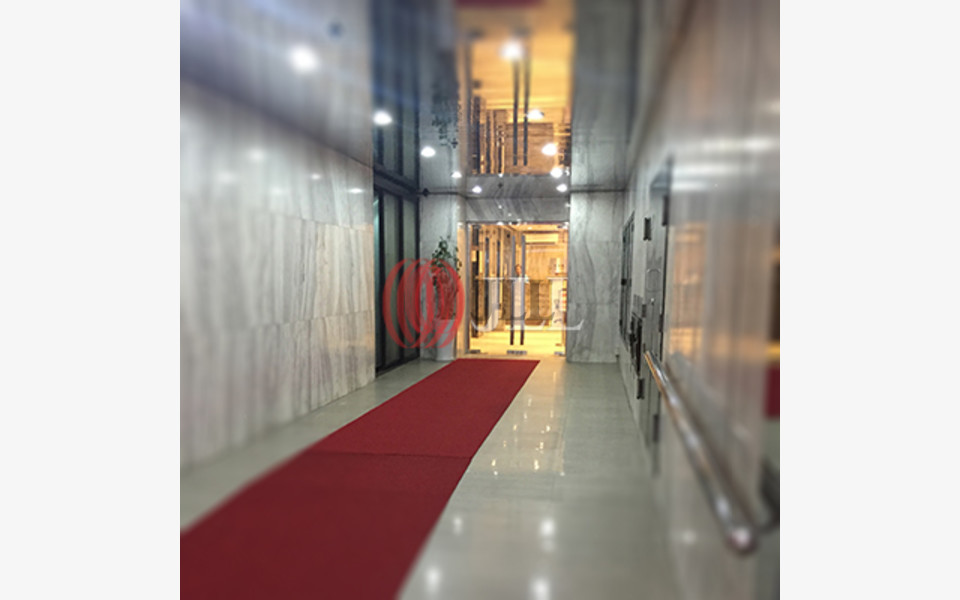 Tern Centre Tower 2 | 251 Queen's Road Central, | Hong Kong Office ...