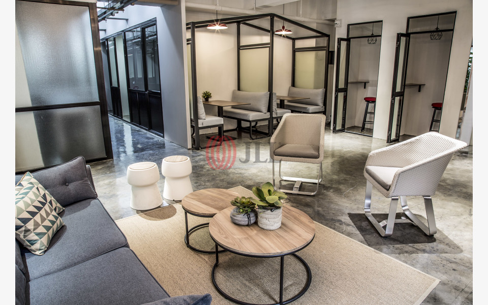 The Headquarters | 2A, Cheung Hing Industrial Building, 12P Smithfield ...