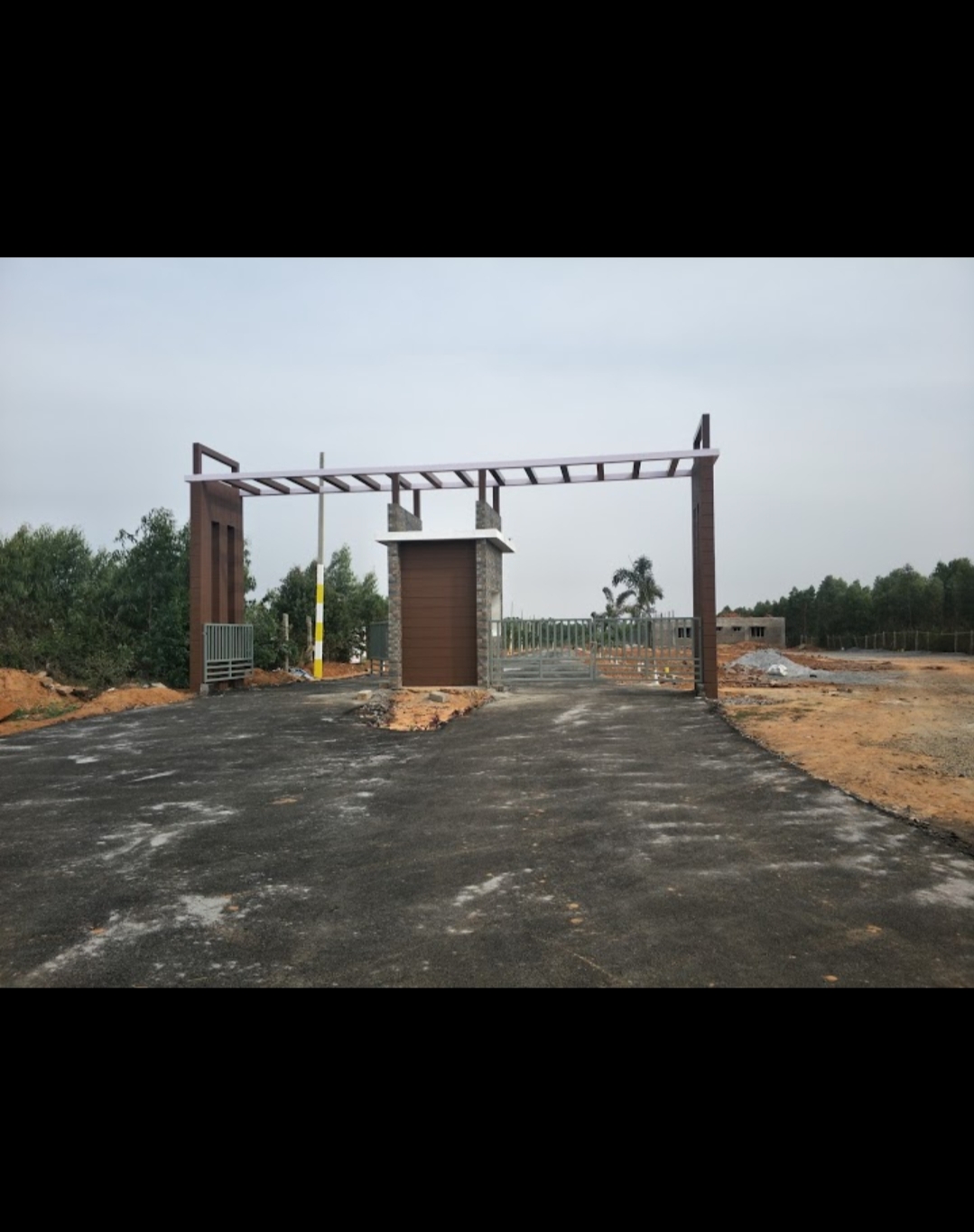 Yesh Divinity | Yesh Divinity, Chikka Tirupathi - Lakkur Road ...